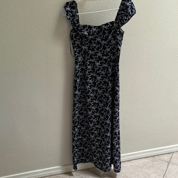 French Connection | Dresses | French Connection Floral Dress | Poshmark